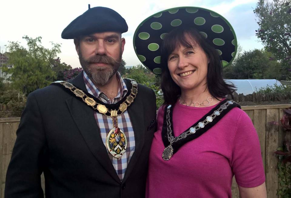 Best Hat Will Win A Prize - Frome Town Council